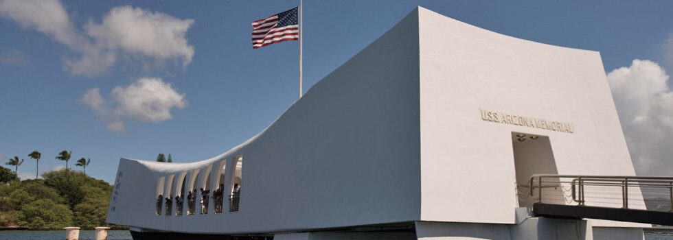 Enoa Tours - Adventure Tours Hawaii