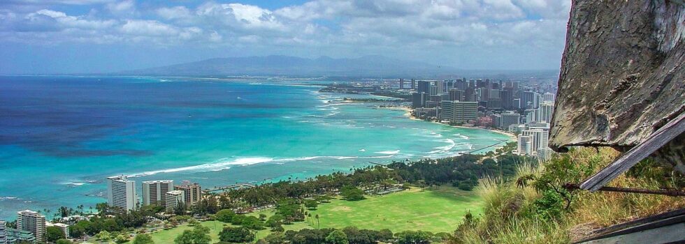 Shuttle to Diamond Head Crater - Adventure Tours Hawaii