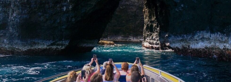 Na Pali Sea Cave Snorkel Raft - Adventure Tours Hawaii