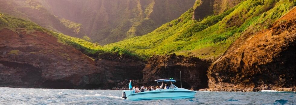 Hanalei To Na Pali Coast Boat Adventure Tours Hawaii