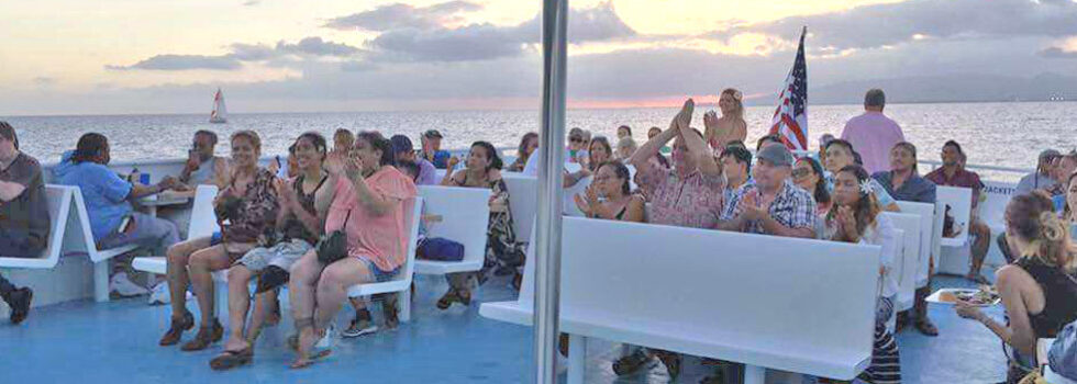 Casual Waikiki Sunset Dinner Cruise - Adventure Tours Hawaii